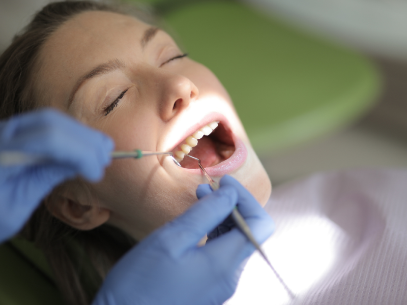 ¿Cómo mantener una buena salud bucodental durante el embarazo?