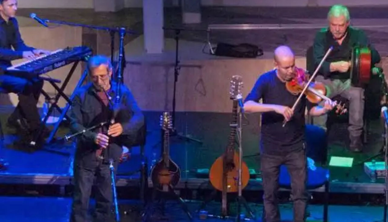 Concierto de Milladoiro en A Coruña dentro del ciclo 'Folk en Colón'