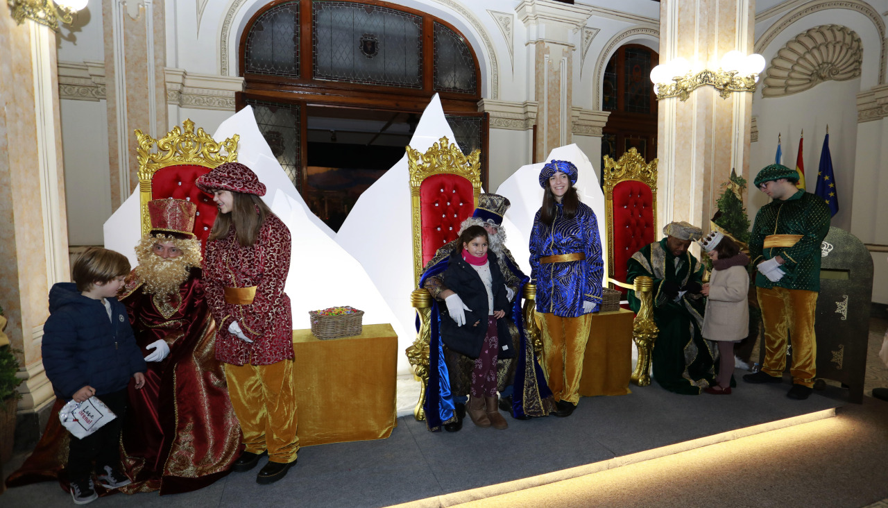 Los Reyes Magos visitarán hasta el domingo el Palacio Municipal de ...